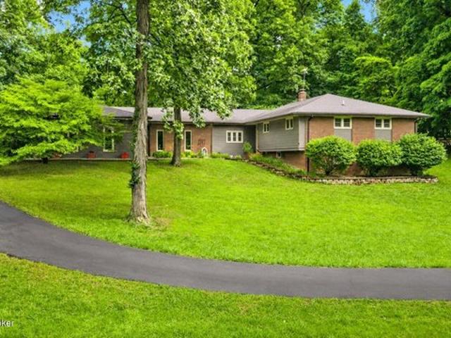 3140 Yorkshire Dr, Bardstown, KY 40004