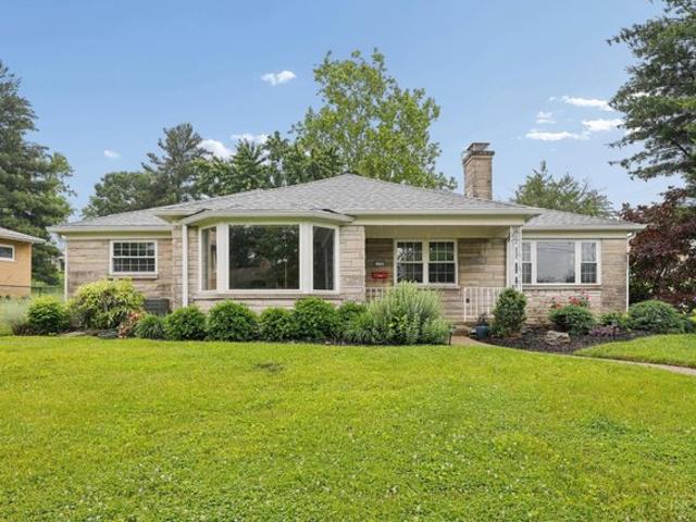 3141 Balsamridge Dr, Cincinnati, OH 45239