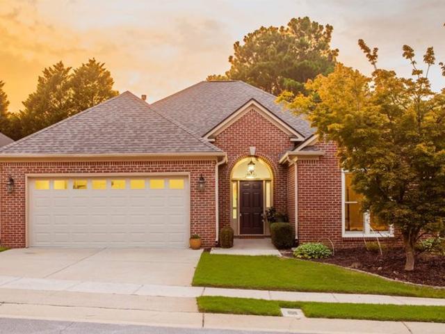3141 Crossings Dr, Hoover, AL 35242