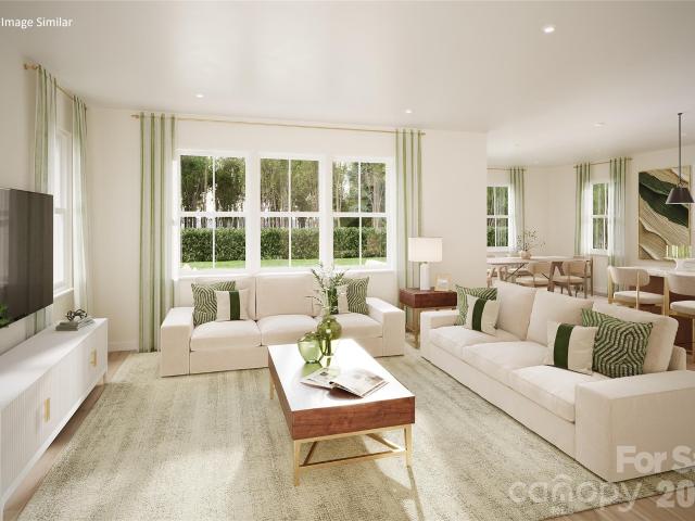3141 Ravenfield Lane