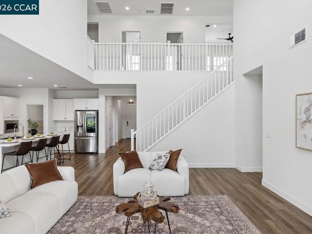 3141 Rio Grande Dr, Tracy, CA 95377 | MLS #41128 | Compass