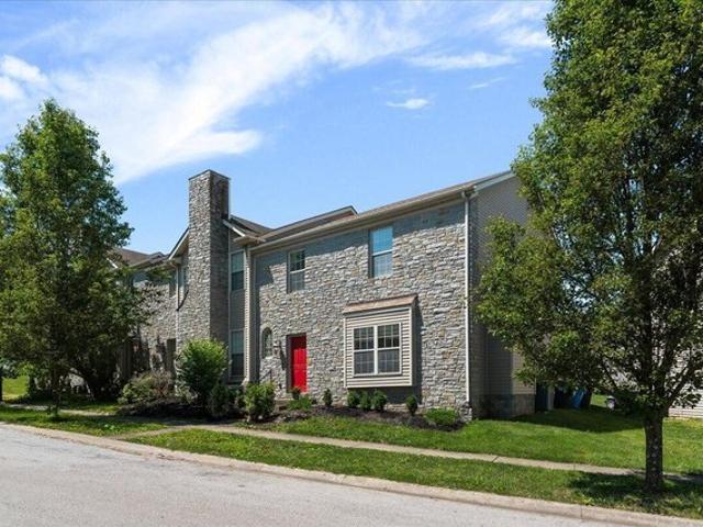 3141 Roundway Down Ln, Lexington, KY 40509