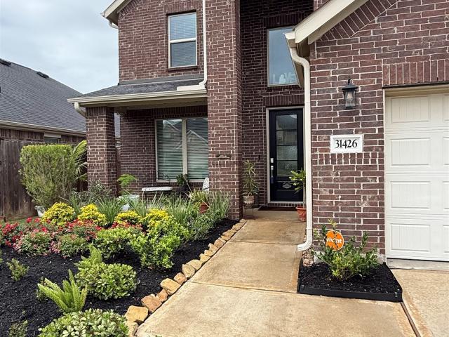 31426 Beacon Cove Trail