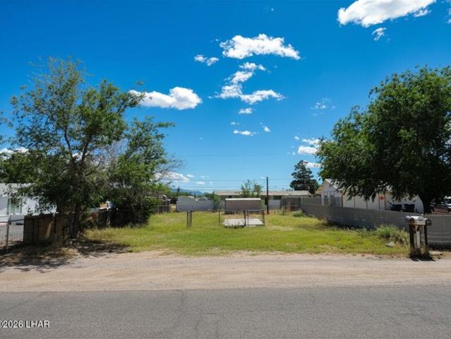 3142 E Ames Ave, Kingman, AZ 86409