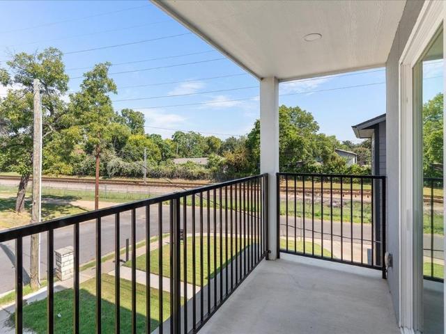 3142 Harmon St, Dallas, TX 75215 | MLS #21201 | Compass