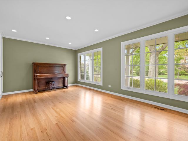 3142 Hemlock Lane