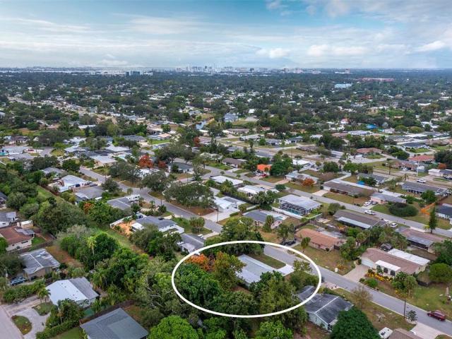 3142 Rose St, Sarasota, FL 34239 | MLS #A4670 | Compass