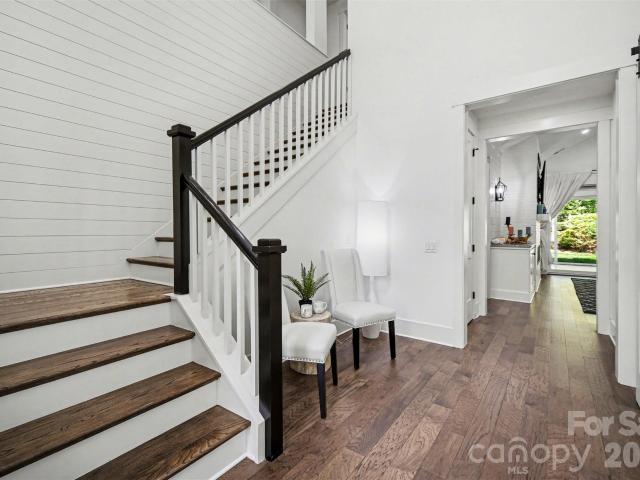 3142 Sherman Drive