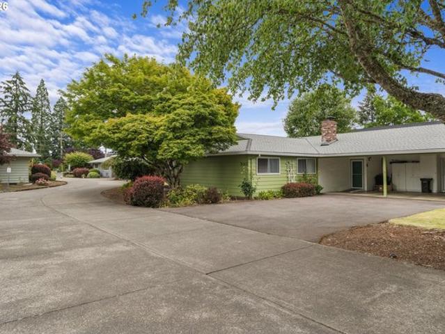 3142 22nd Ave, Forest Grove, OR 97116