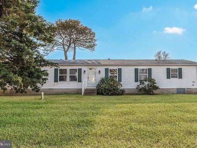 31434 Oak St, Ocean View, DE 19970
