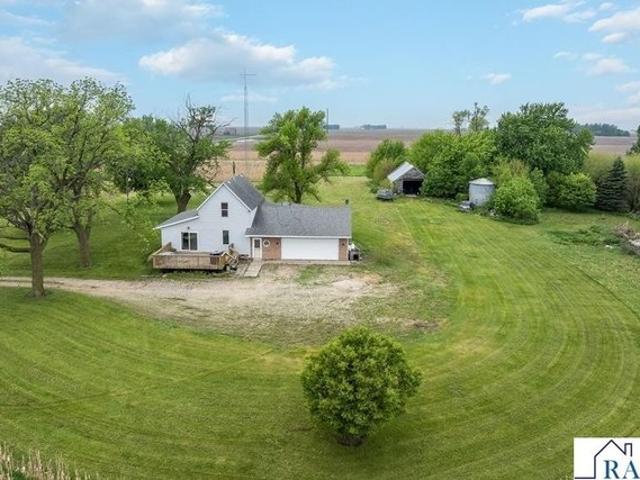 31439 th St, Winnebago, MN 56098