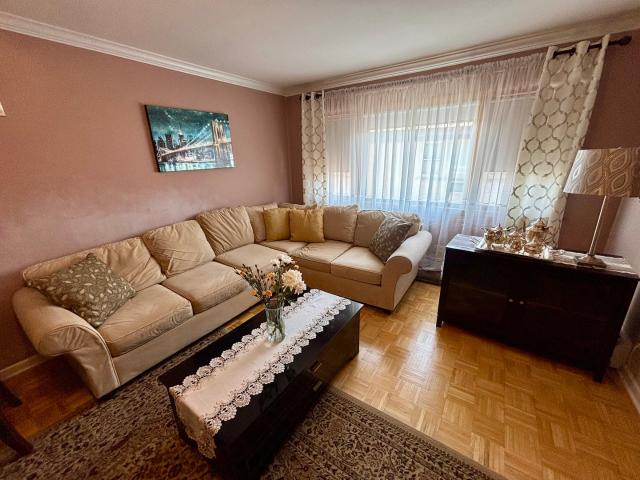 3143 N Nashville Avenue # 3E