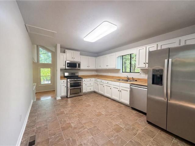 3143 Chase Ct SW, Marietta, GA 30008 | MLS #7758 | Compass