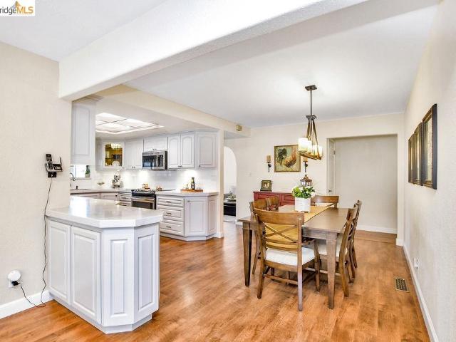 3143 Ponderosa Way
