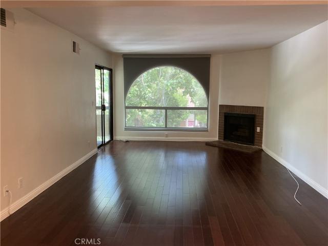 314 21 Burbank