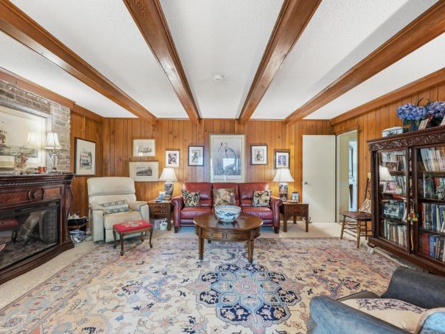 314 Coinbow Drive