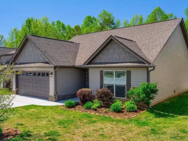 314 Catterick Way, Fountain Inn, SC 29644 MLS 1552896