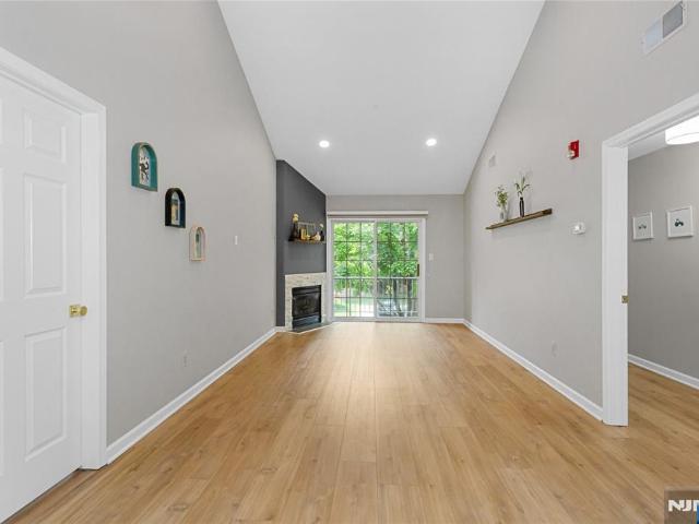 314 Cambridge Drive