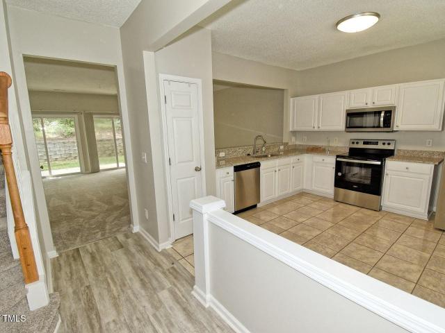 314 Canyon Lake Circle