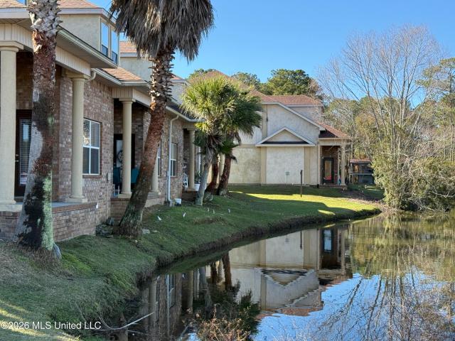 314 Capri Place