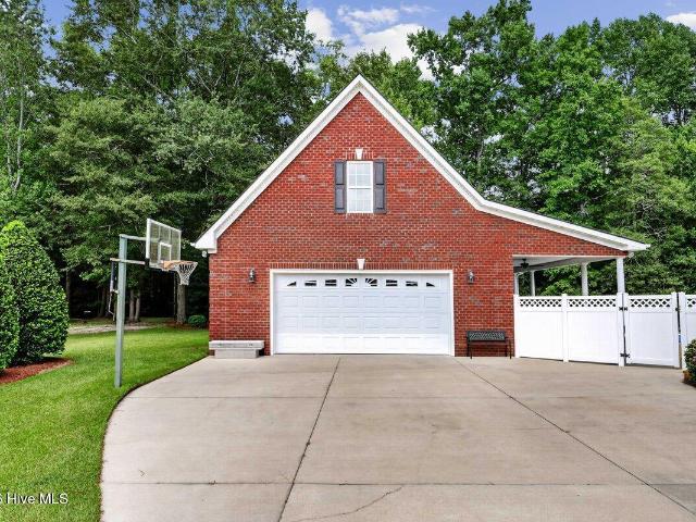 314 Clay Brook Drive