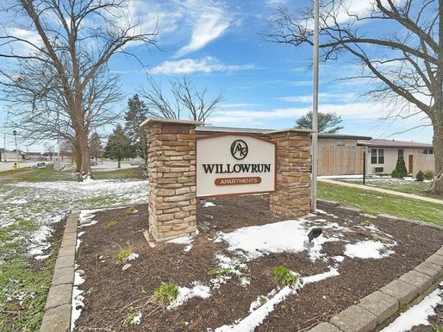 314 Crestwood Dr, Willard, OH 44890