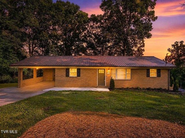 314 Crosby Dr, Bean Station, TN 37708
