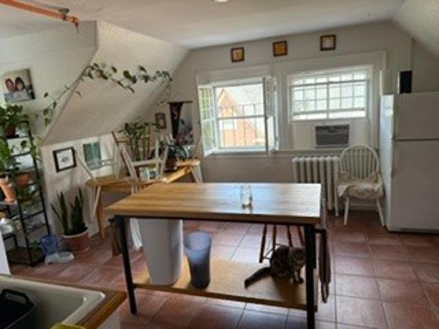 314 Angell Street 7