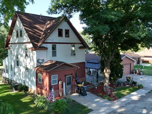 314 Arnold St, West Concord, MN 55985