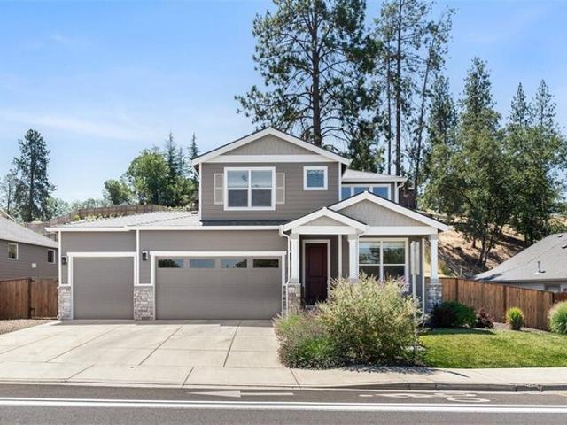 314 Arrowhead Trl, Eagle Point, OR 97524