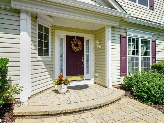 314 Biltmore Ln