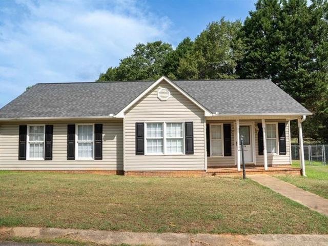 314 Brianna Dr, Boiling Springs, SC 29316