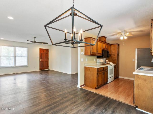 314 Golden Road
