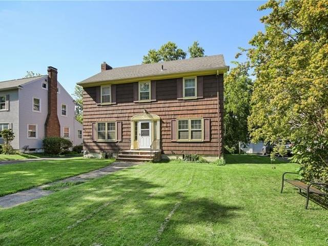 314 Deforest Rd, Syracuse, NY 13214