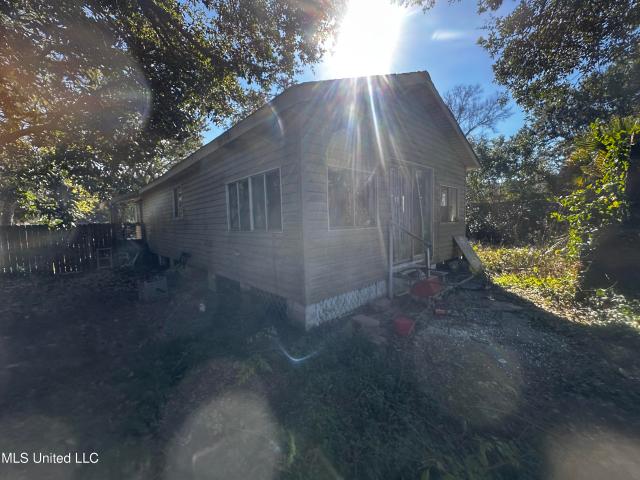 314 E Third Street