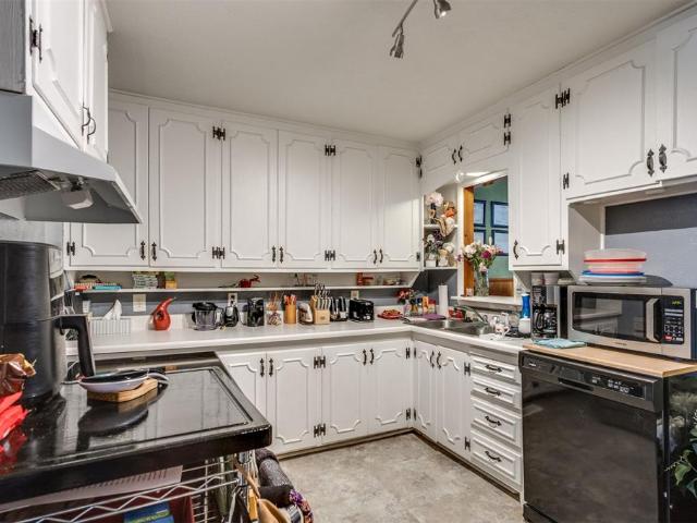 314 E Jarman Drive