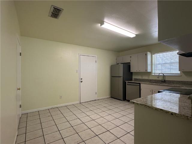 314 Easy Street B