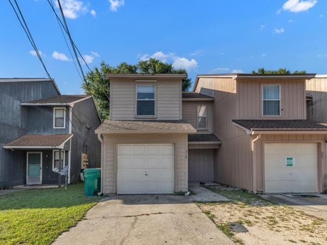 314 Olympia Ct, Fort Walton Beach, FL 32547