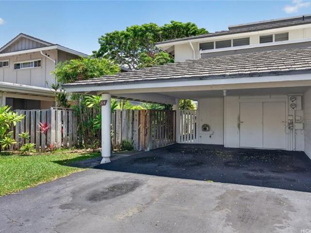 314 Opihikao Pl Unit 621, Honolulu, HI 96825