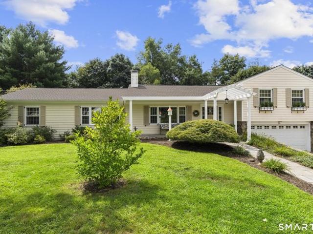 314 Longmeadow Rd, Orange, CT 06477