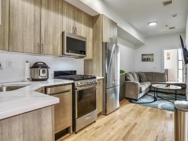 314 Monroe St # 10