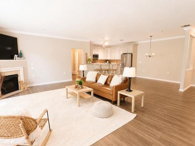 314 Masterson Ct, Ewing, NJ 08618