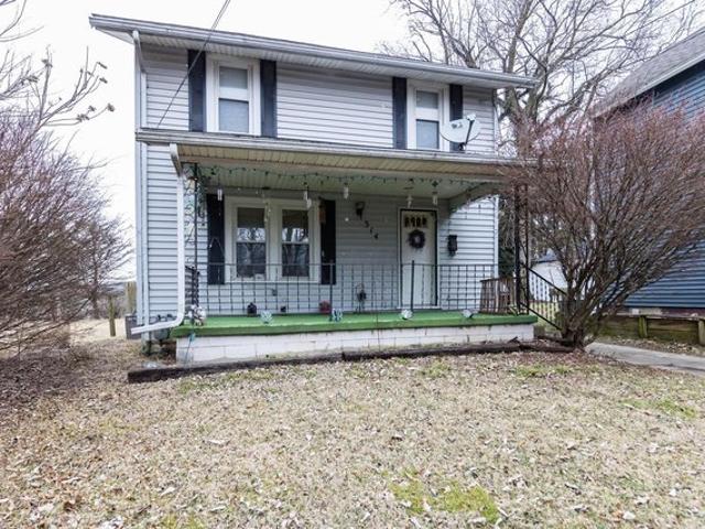 314 N Buena Vista St, Newark, OH 43055