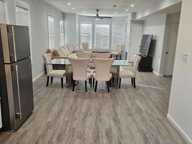 314 N Park St # 2