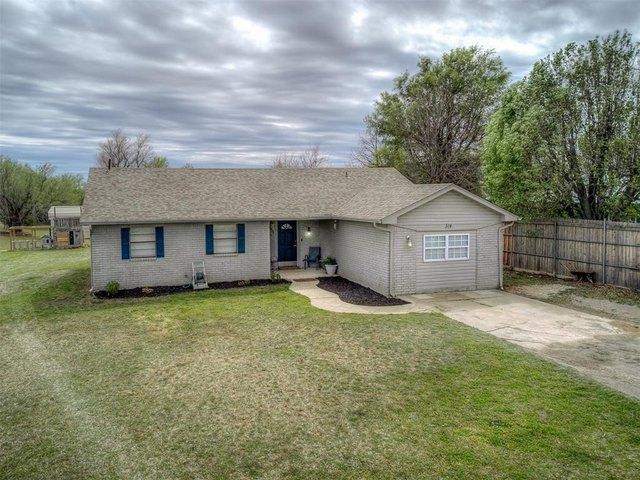 314 NE Jefferson Ave, Piedmont, OK 73078