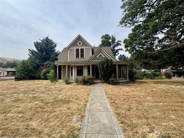 314 S 2nd St, Dayton, WA 99328