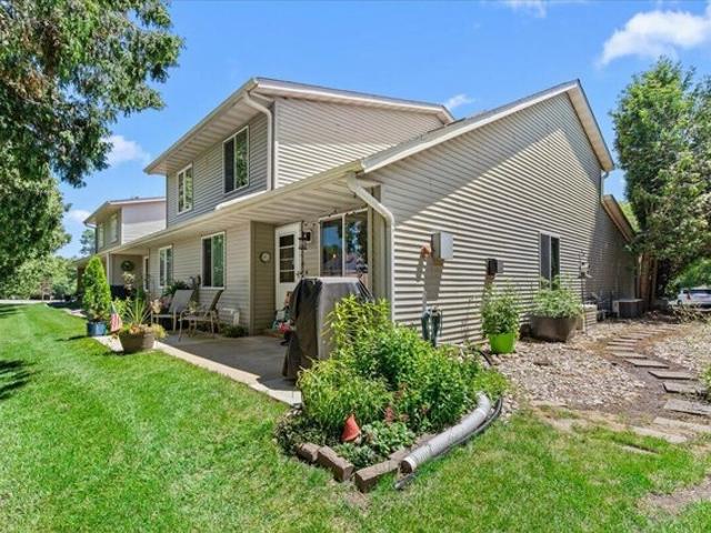 314 S Jefferson St Unit 11, Waterford, WI 53185
