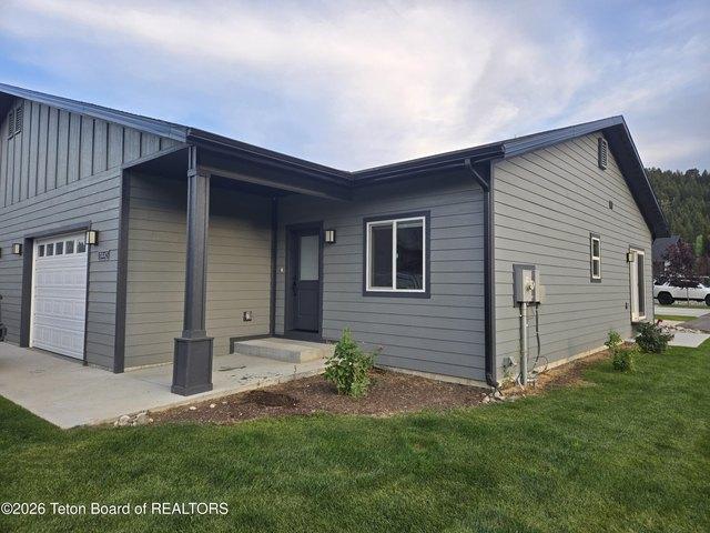 314 Snake River Dr Unit 10, Alpine, WY 83128