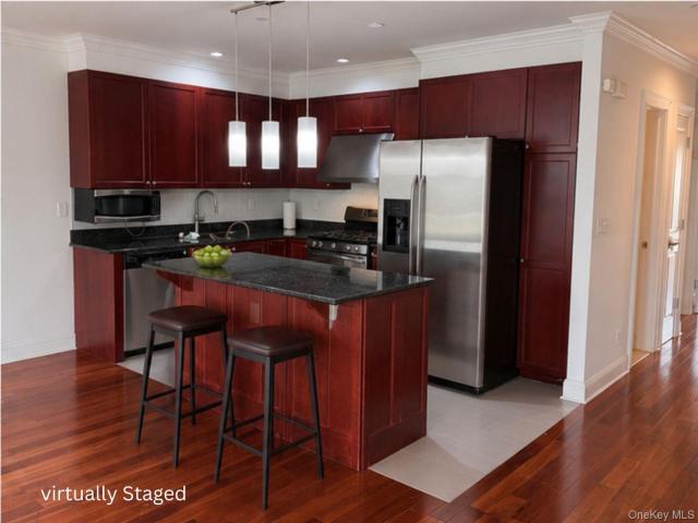 314 Soundview Lane