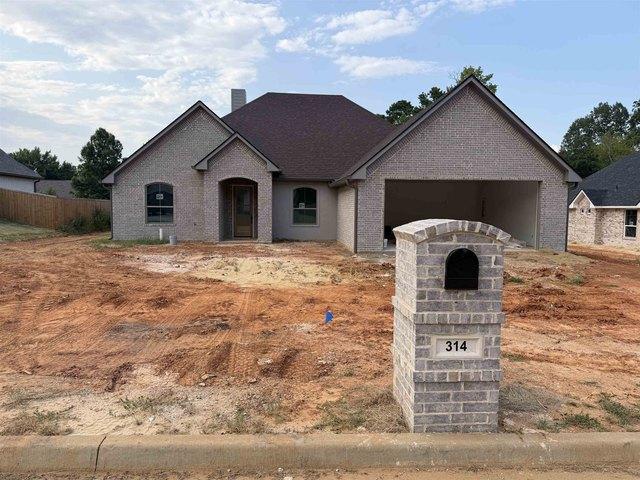 314 Saddle Brook Dr, Hallsville, TX 75650
